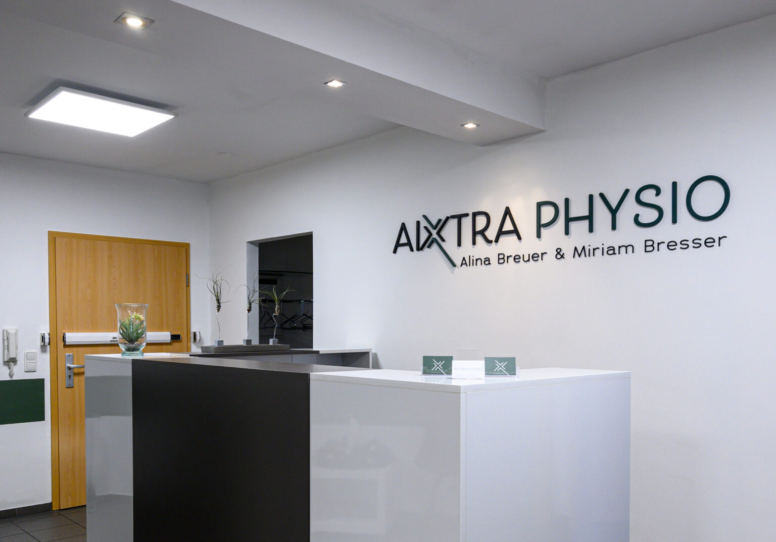 Startseite - Aixtra Physio Physiotherapie Osteopathie Alsdorf Städteregion Aachen